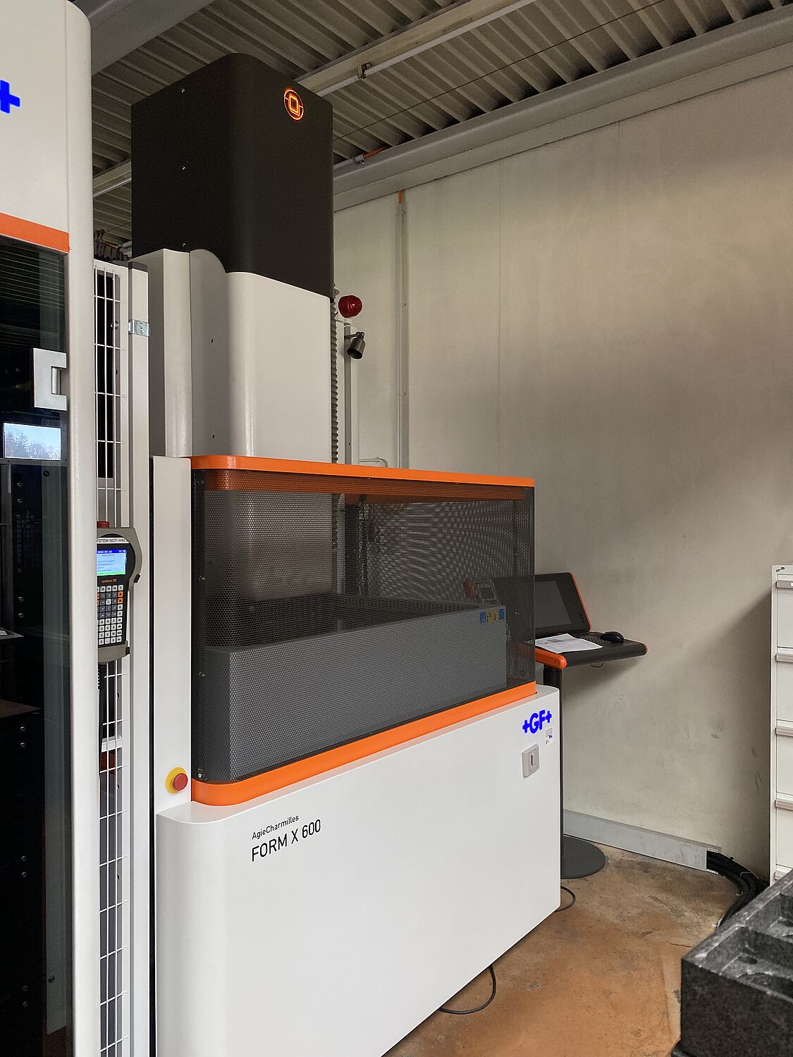 Techma Erodiertechnik: Erodiermaschinen